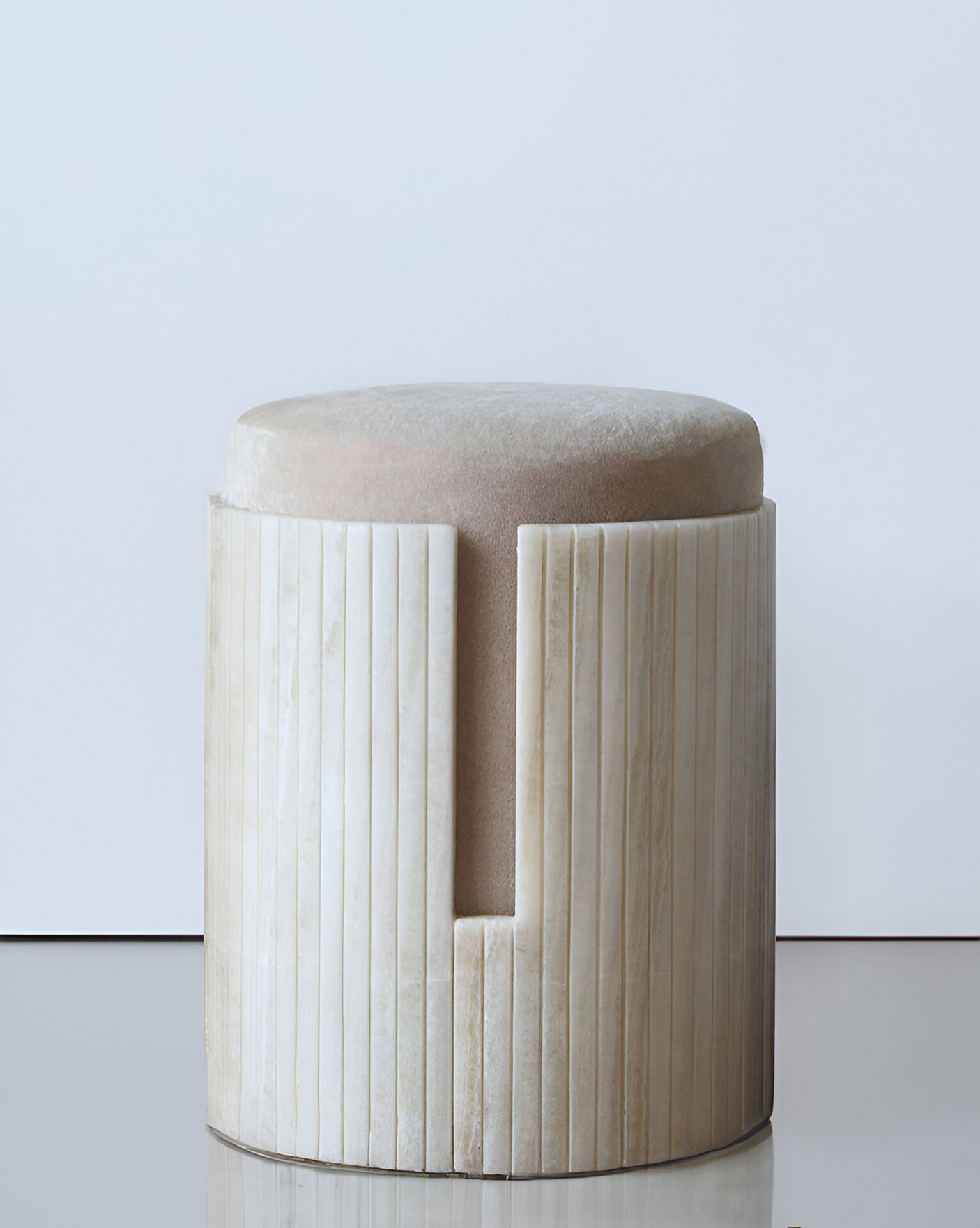 IVORY ONYX MOHAIR DOLCE STOOL - Marbera